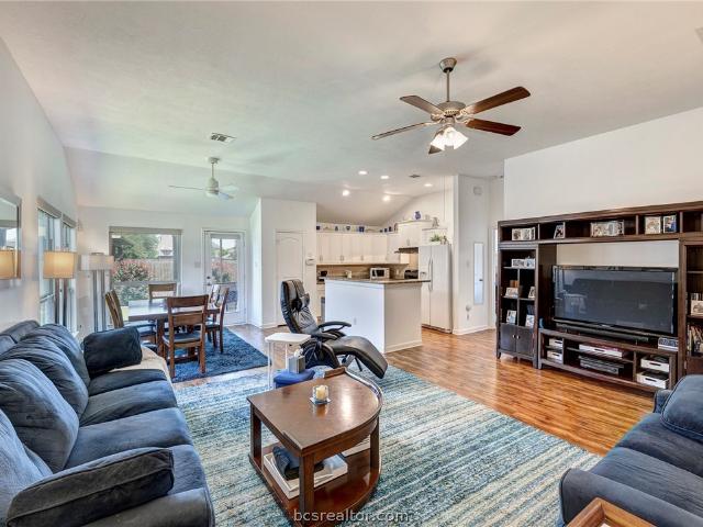 208 Boulder Drive