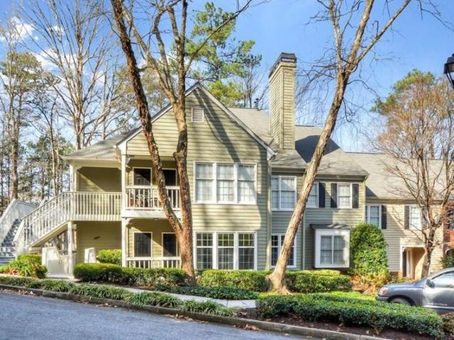 208 Bainbridge Dr NW, Sandy Springs, GA 30327