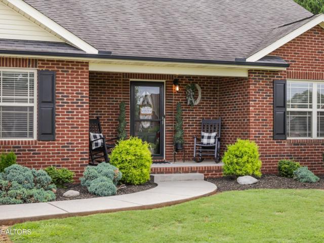 208 Barberry Court