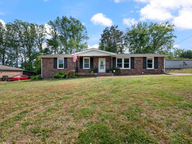 208 Bass Dr