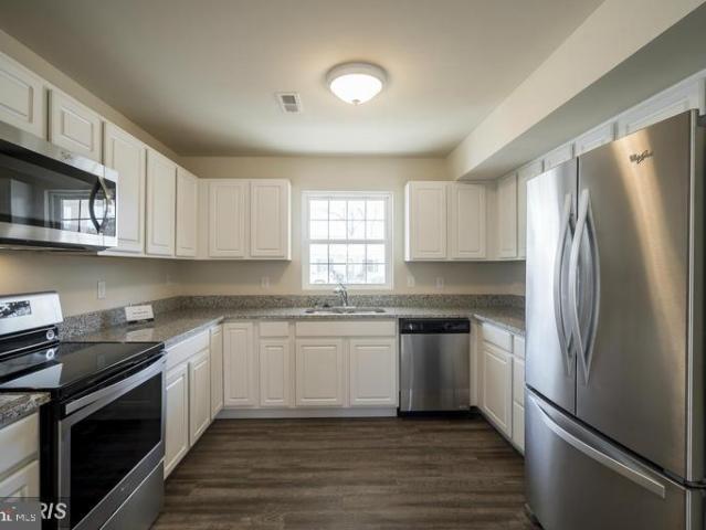 208 Bend Farm Road