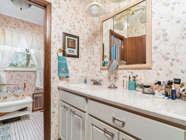 208 Blue Ridge Ln, Seymour, TN 37865 | MLS #1336