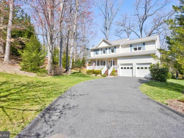 208 Broad Oaks Ln, Annapolis, MD 21401