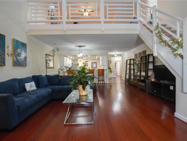 208 Genoa DR # 17