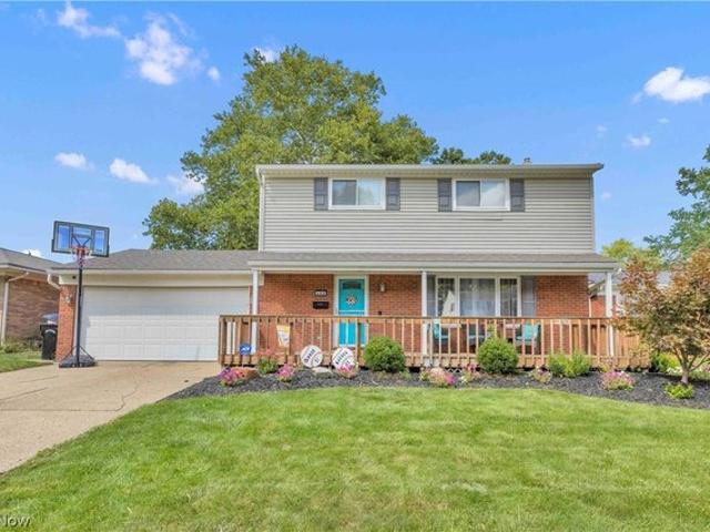 208 Georgia Ave, Elyria, OH 44035