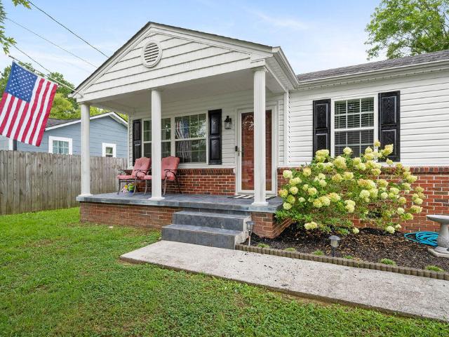 208 Gracie Avenue