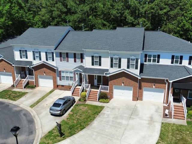 208 Grand Springs Ct, Garner, NC 27529