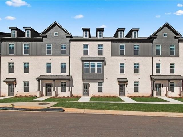 208 Daybreak Ln, Newnan, GA 30265