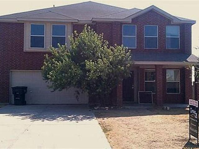 208 Dakota Ridge Dr, Fort Worth, TX 76134