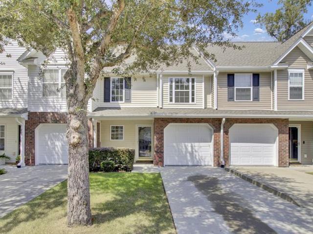 208 Darcy Ave, Goose Creek, SC 29445