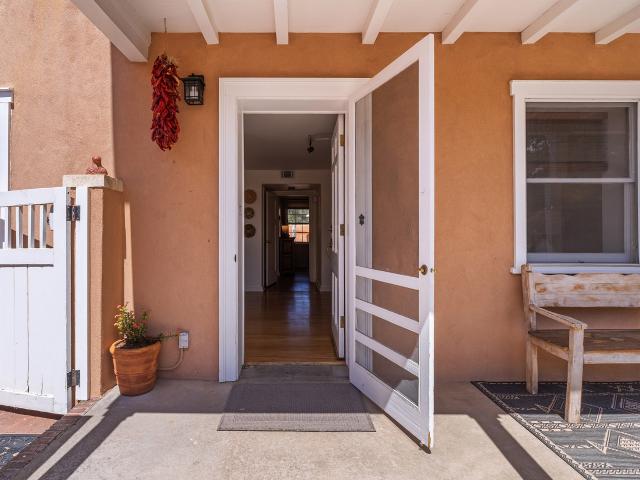 208 Delgado Street 3