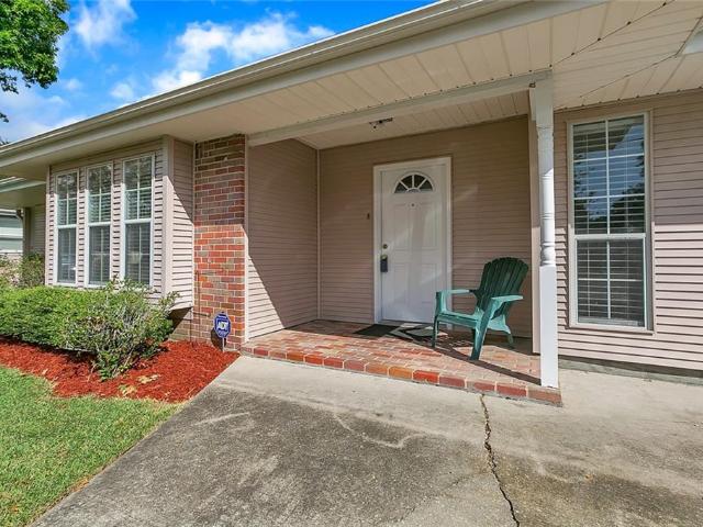 208 Destrehan Drive