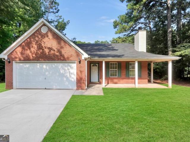 208 Drake Elm Ct, Hampton, GA 30228