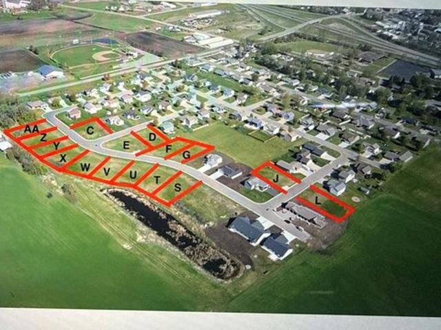 208 E 11th St SE, Freeport, MN 56336