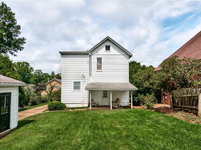 208 E Culvert St