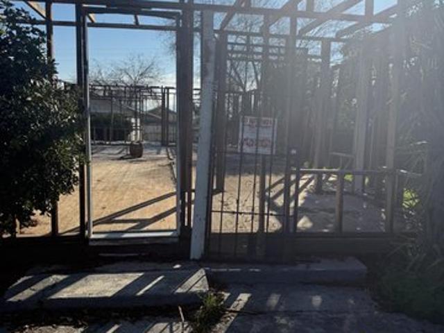 208 E Merced St, Avenal, CA 93204
