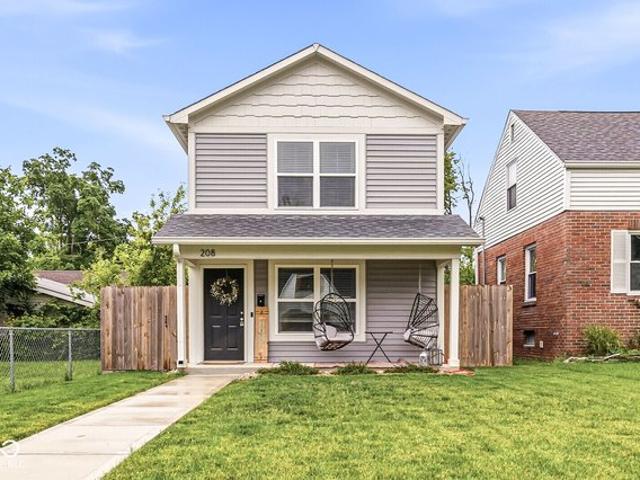 208 E Poplar St, Danville, IN 46122