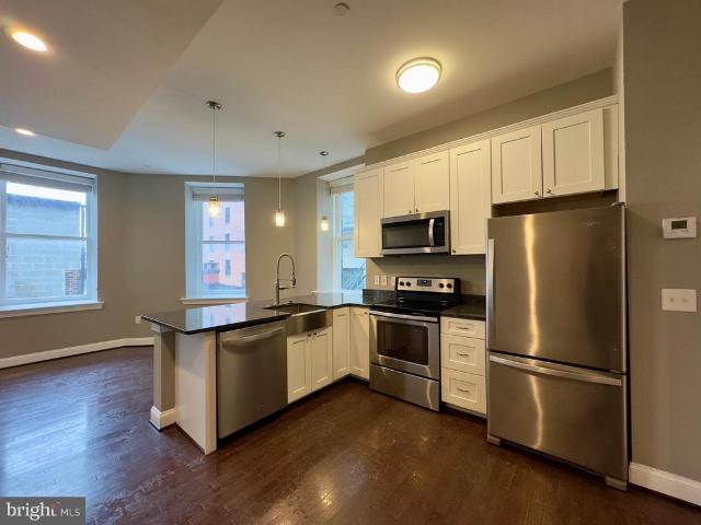 208 E Redwood Street # 6D