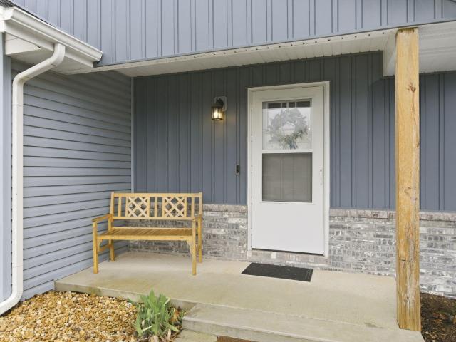 208 E Seminole Street