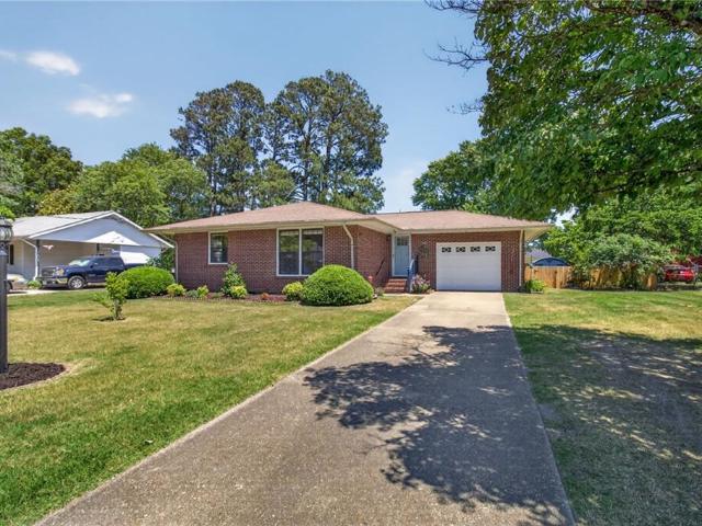 208 Edgewood Drive