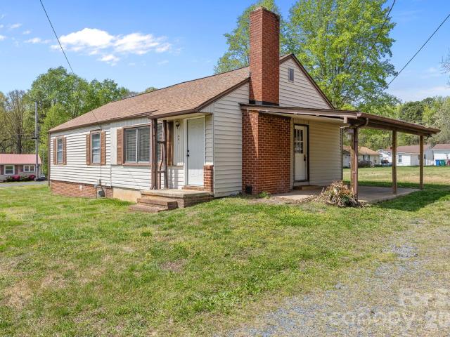 208 Ellis St, Albemarle, NC 28001 | Compass