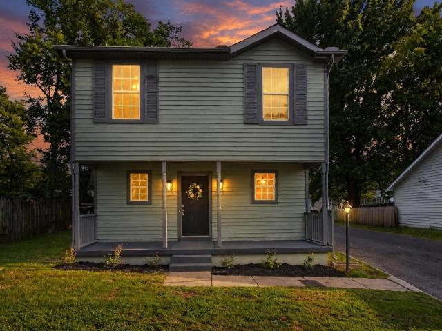208 Errol Ln