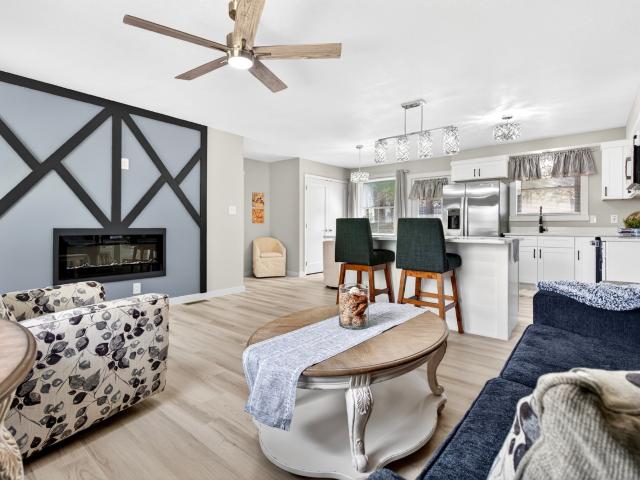 208 Forest Hills Dr