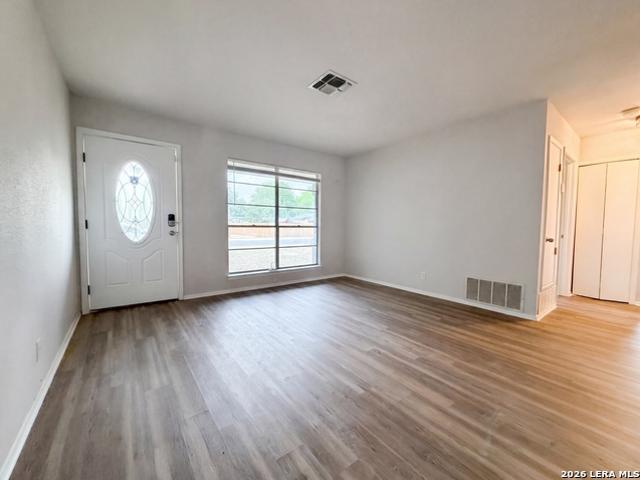 208 Forest Way
