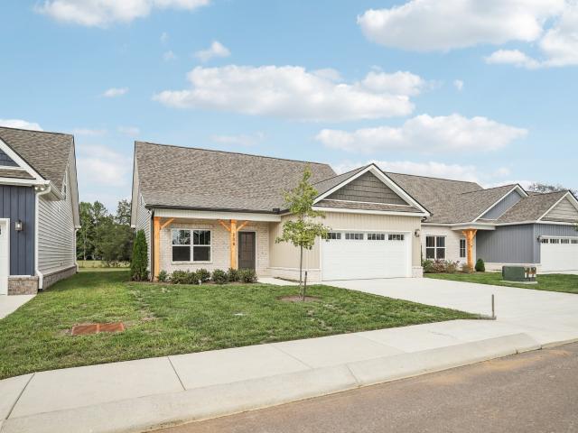 208 Karley Ln