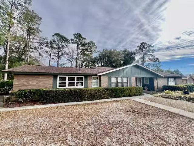 208 Howard St, Varnville, SC 29944 MLS 188252