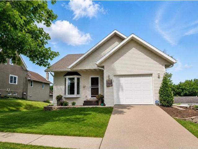 208 High Ave, Wanamingo, MN 55983