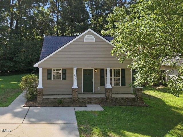 208 Highgate Cir, Wake Forest, NC 27587