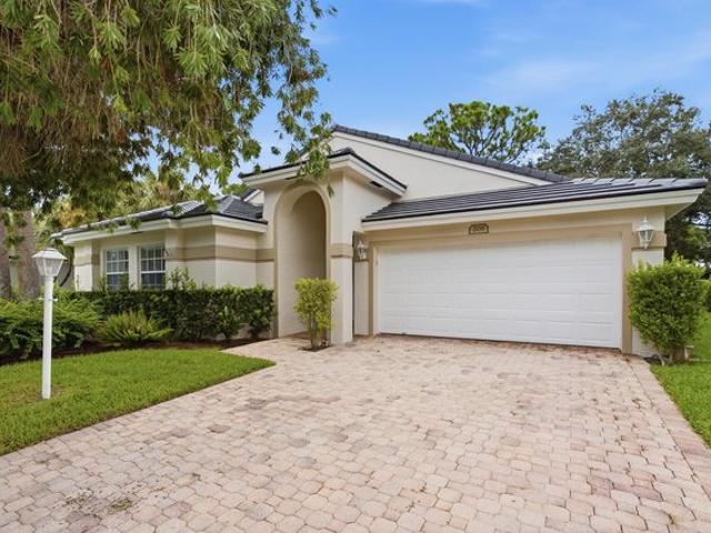 208 Jones Creek Dr, Jupiter, FL 33458