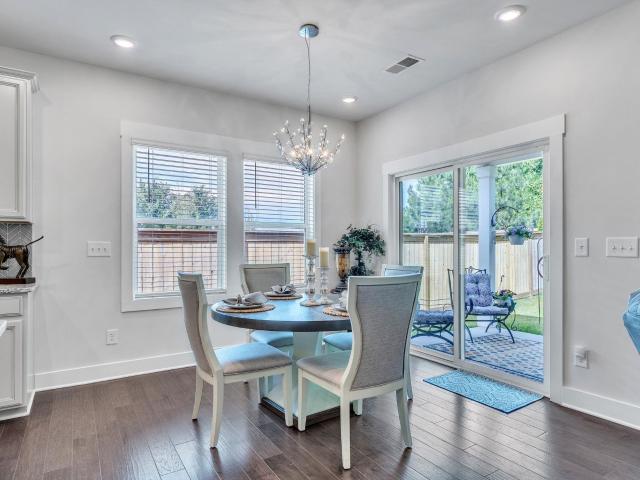 208 Obsidian Court