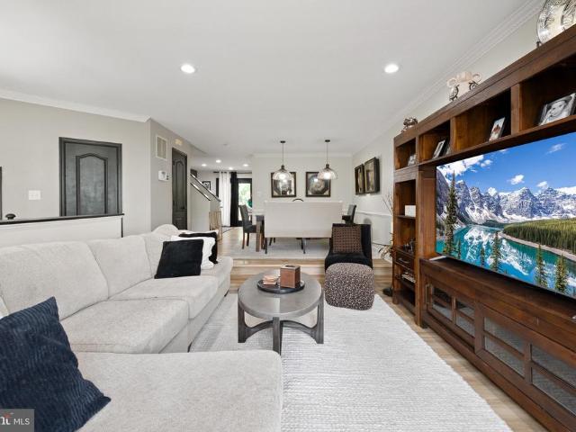 208 Occoquan Terrace SW