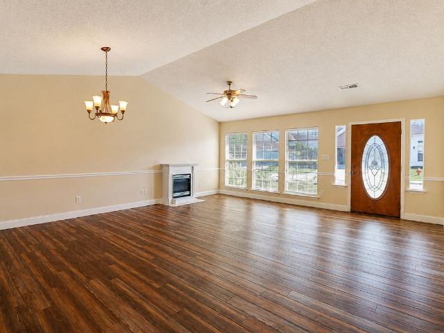 208 Ocoee Trce NW