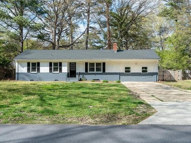 208 Old Dr, Chesapeake, VA 23322