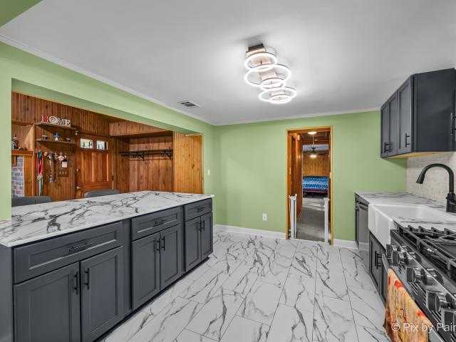 208 Opatrny Drive