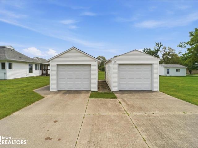 208 Orange Drive
