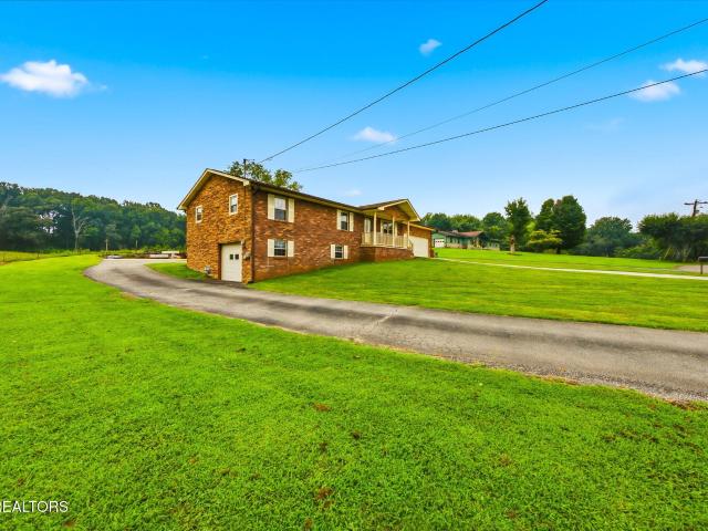 208 Overlook Drive