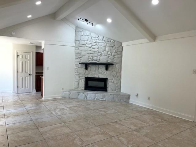 208 Lake Village Boulevard