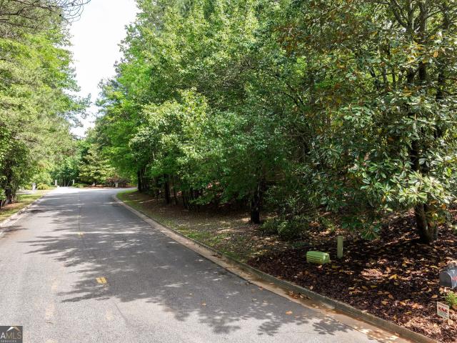 208 Lake Pointe Drive