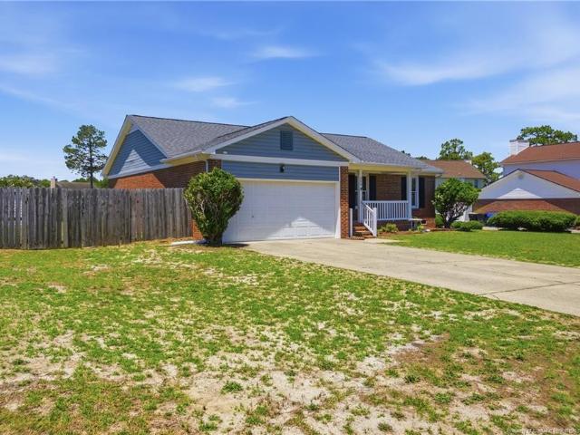 208 LakeTree Boulevard