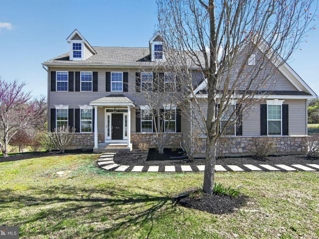 208 Liberty Cir, Coatesville, PA 19320 | MLS #PACT2123 | Compass