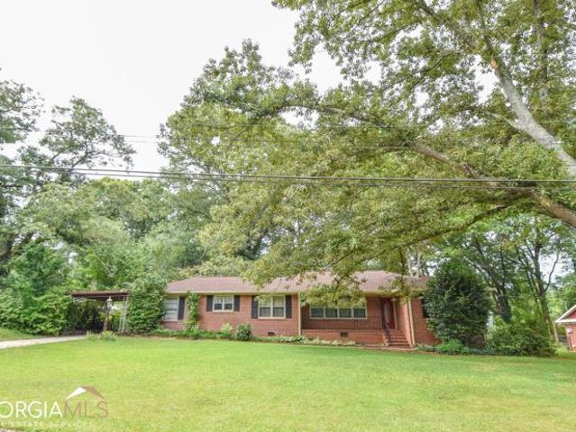 208 Mobley St, Griffin, GA 30223