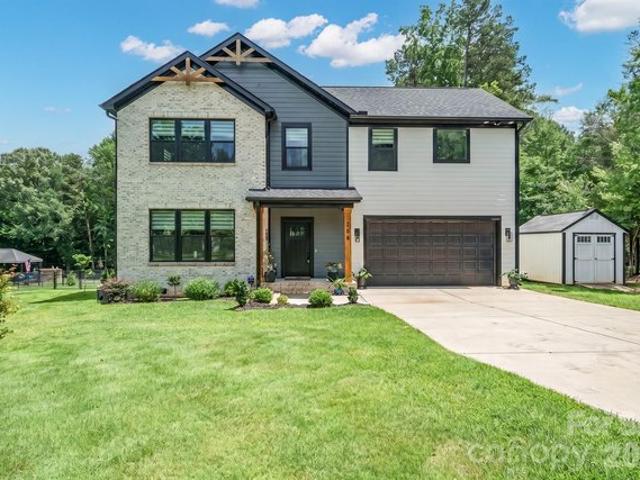 208 Morris Farm Rd, Stanley, NC 28164