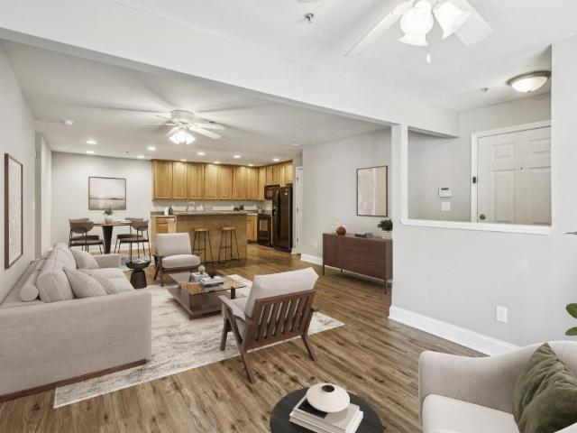 208 Madison Lane SE 208