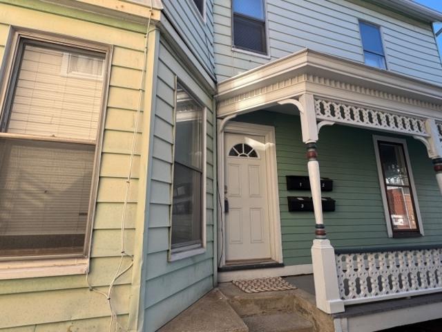 208 Main St