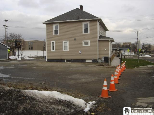 208 Main Street