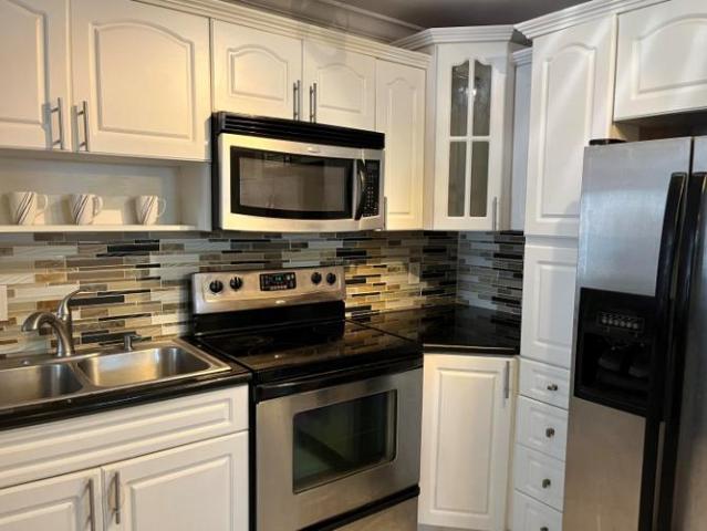 208 Meridian Ave #1 Miami Beach, FL 33139